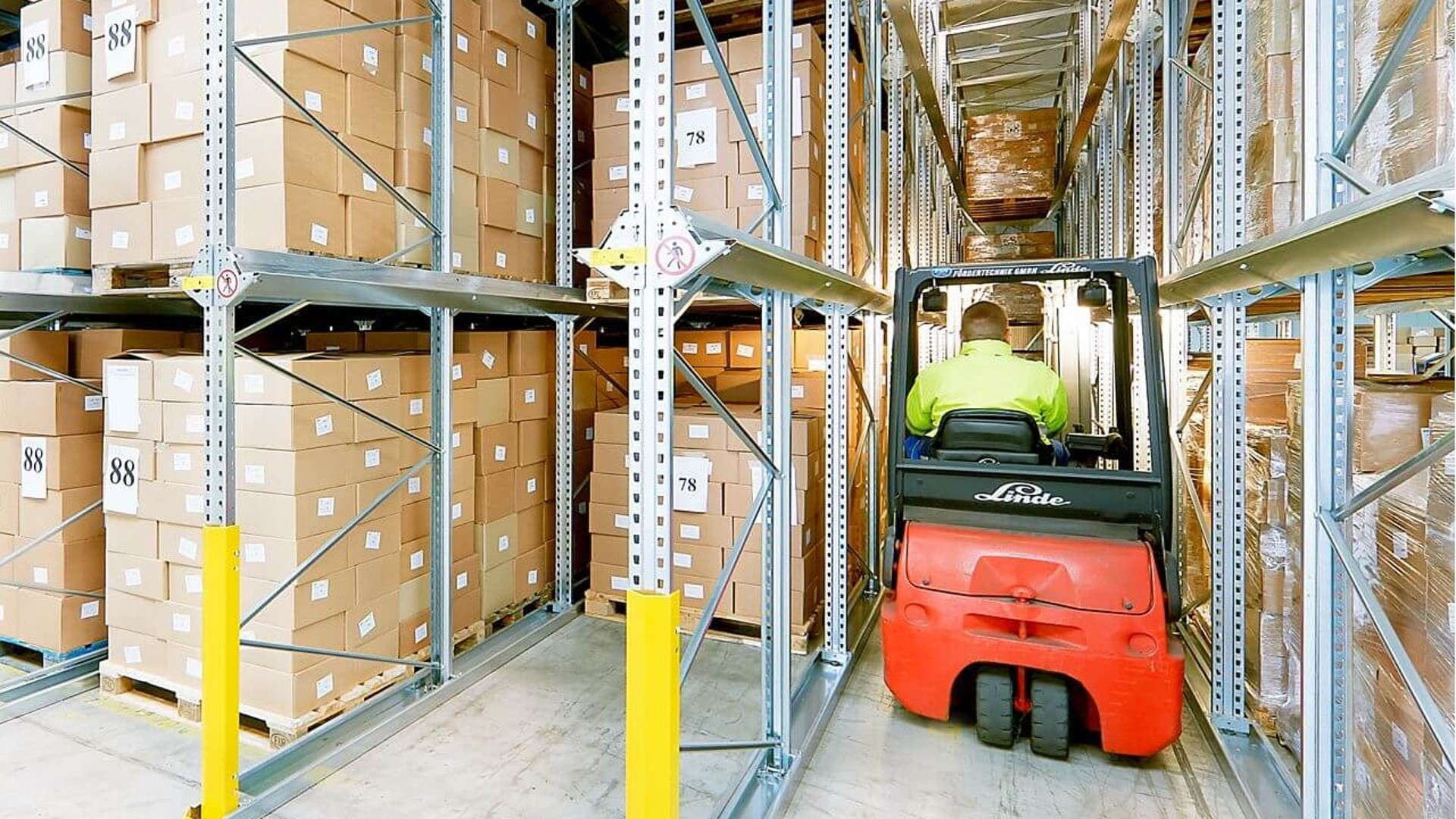 Rafturi metalice si stelaje